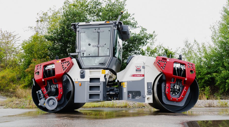 The world’s heaviest asphalt roller: Dynapac CC7000 VI • Dynapac ...