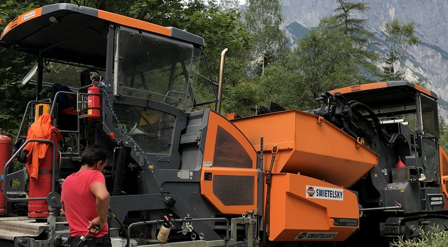 Paving with a view • Dynapac - Fayat Group